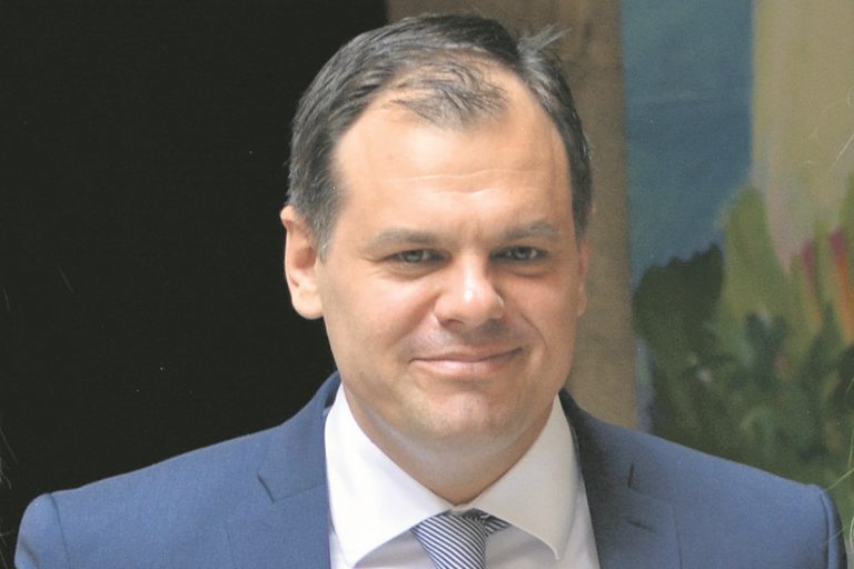 Nikola Babić novi vijećnik u Županijskoj skupštini - DuList