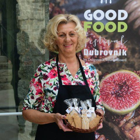 [FOTO/VIDEO] Medenjak sv. Vlaha po recepturi iz 1902. godine, evo kako ...