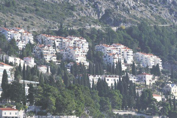 STAN NE MOŽE BITI APARTMAN Franković: Izgubili smo Zlatni potok kao ...