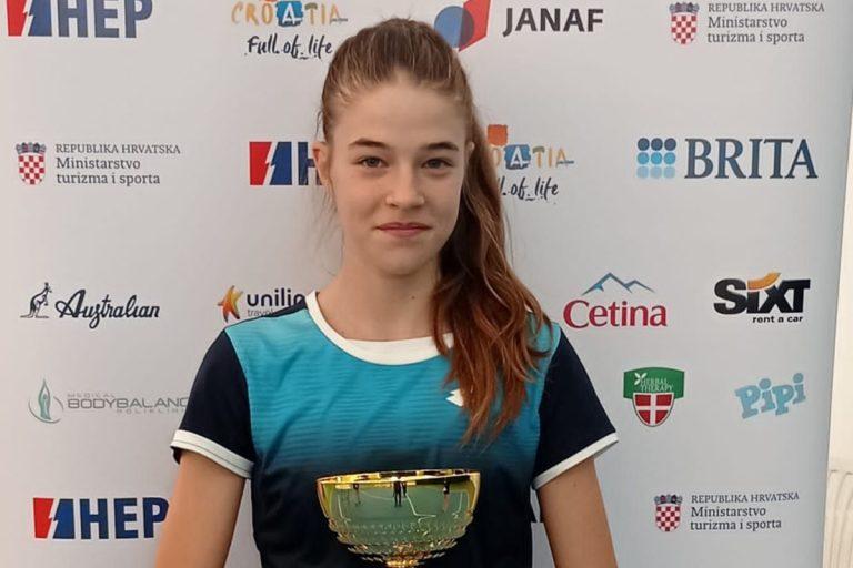 TENNIS EUROPE Ana Petković u polufinalu Sarajeva! - DuList