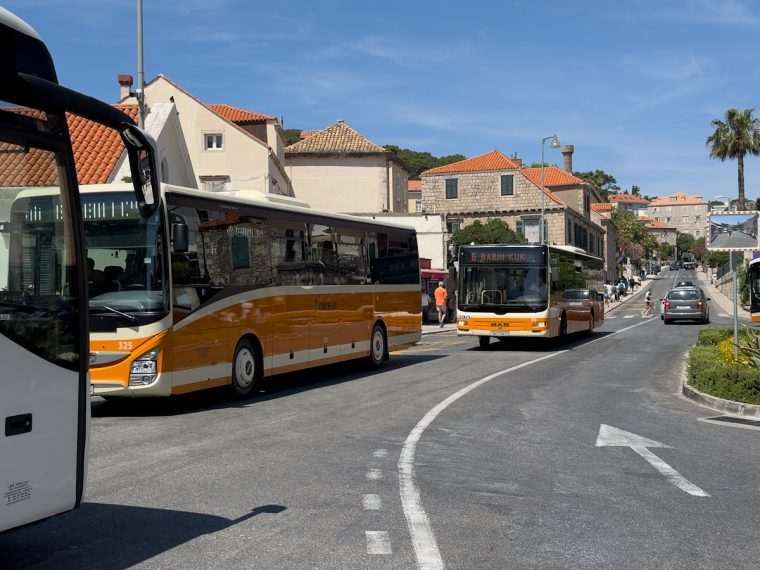 NOVI VOZNI RED Pogledajte kako će od ponedjeljka prometovati Libertasovi autobusi - DuList